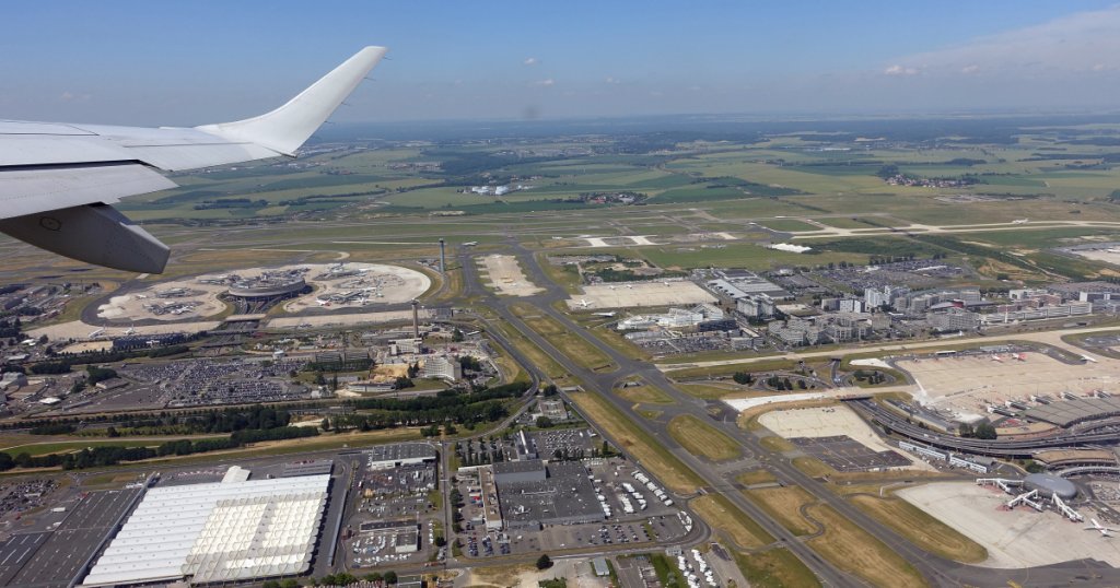 Nouveau terminal à Roissy : ADP prié de revoir intégralement sa copie ...